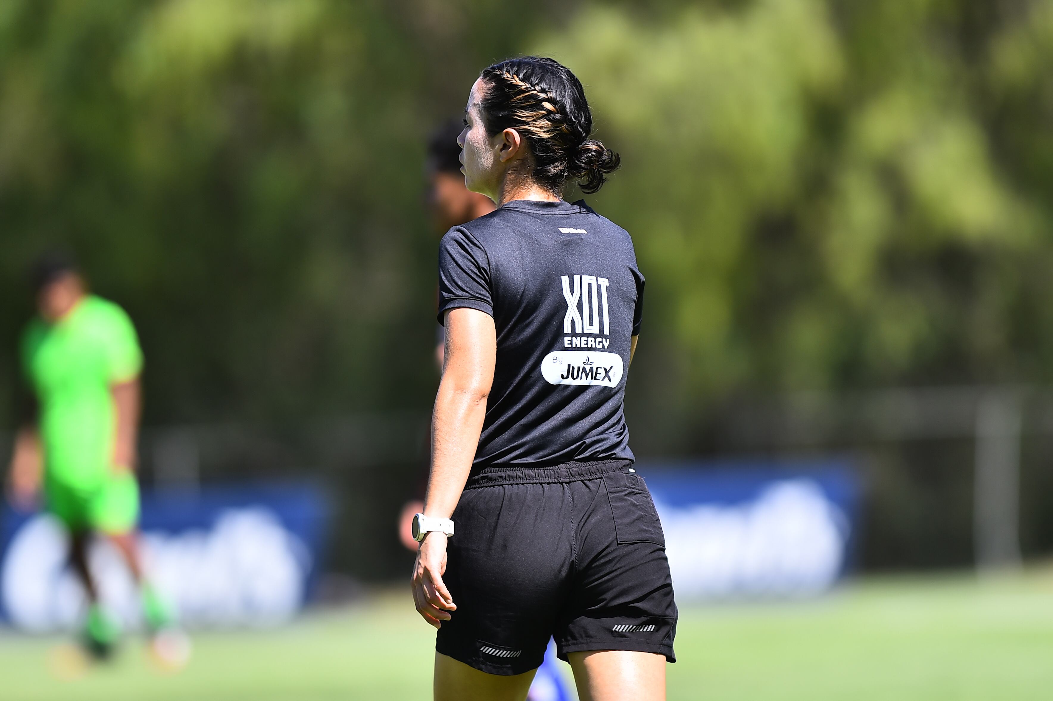 Katia Itzel García marca historia; pitará para uno de los "cuatro ...